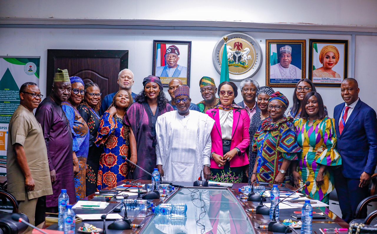 LABOUR MINISTER RECIEVES ILO COUNTRY DIRECTOR; PLEDGES CLOSER ...